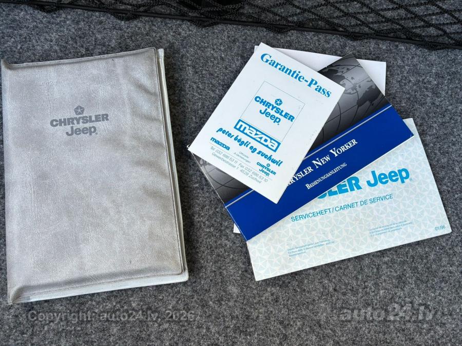 Sarkans Chrysler new-yorker 1997 Tartu, ar dzinēja tilpumu 3.50 L un nobraukumu 135 tūkst. km par 15000 €, foto 23 vietnē AUTOMOTO.COM.LV