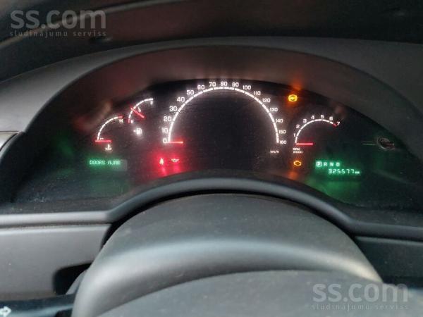 Black Chrysler Pacifica 2004 in Rezekne, with an engine capacity of 3.50 L and mileage of 325 thousand km for 1000 €, photo 4 on AUTOMOTO.COM.LV