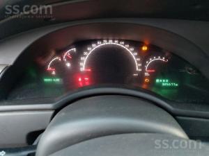 Black Chrysler Pacifica 2004 in Rezekne, with an engine capacity of 3.50 L and mileage of 325 thousand km for 1000 €, photo 5 on AUTOMOTO.COM.LV