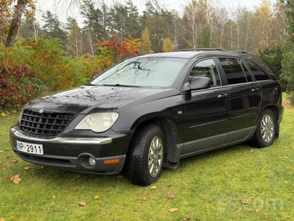 Black Chrysler Pacifica 2007 in Riga, with an engine capacity of 4.00 L and mileage of 226 thousand km for 1470 €, photo 1 on AUTOMOTO.COM.LV