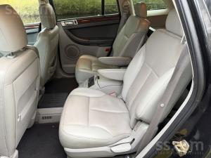 Black Chrysler Pacifica 2007 in Riga, with an engine capacity of 4.00 L and mileage of 226 thousand km for 1470 €, photo 10 on AUTOMOTO.COM.LV