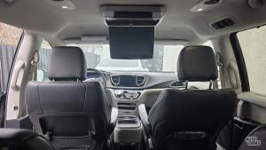 Black Chrysler Pacifica 2017 in Panevezys, with an engine capacity of 3.60 L and mileage of 202 thousand km for 13900 €, photo 18 on AUTOMOTO.COM.LV