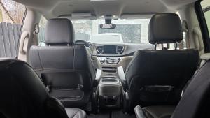 Black Chrysler Pacifica 2017 in Panevezys, with an engine capacity of 3.60 L and mileage of 202 thousand km for 13900 €, photo 19 on AUTOMOTO.COM.LV
