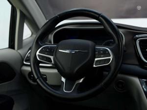 Melns Chrysler Pacifica 2017 Viļņa, ar dzinēja tilpumu 3.60 L un nobraukumu 166 tūkst. km par 14200 €, foto 21 vietnē AUTOMOTO.COM.LV