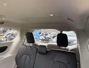 Melns Chrysler Pacifica 2018 Klaipėda, ar dzinēja tilpumu 3.60 L un nobraukumu 180 tūkst. km par 8500 €, foto 11 vietnē AUTOMOTO.COM.LV