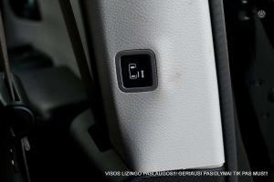Black Chrysler Pacifica 2018 in Kretinga, with an engine capacity of 3.61 L and mileage of 131 thousand km for 15499 €, photo 33 on AUTOMOTO.COM.LV