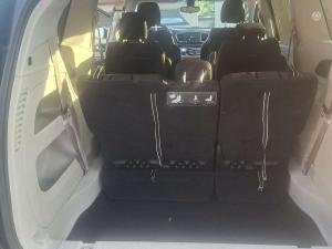 Black Chrysler Pacifica 2018 in Prienai, with an engine capacity of 3.61 L and mileage of 240 thousand km for 8800 €, photo 7 on AUTOMOTO.COM.LV