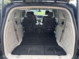 Black Chrysler Pacifica 2018 in Klaipeda, with an engine capacity of 3.60 L and mileage of 174 thousand km for 11700 €, photo 9 on AUTOMOTO.COM.LV