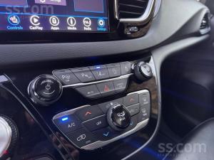 Melns Chrysler Pacifica 2018 Rīga, ar dzinēja tilpumu 3.60 L un nobraukumu 175 tūkst. km par 20000 €, foto 12 vietnē AUTOMOTO.COM.LV