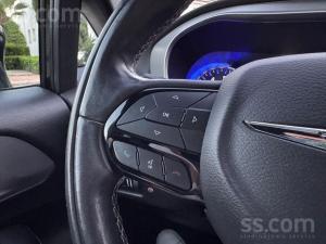 Melns Chrysler Pacifica 2018 Rīga, ar dzinēja tilpumu 3.60 L un nobraukumu 175 tūkst. km par 20000 €, foto 14 vietnē AUTOMOTO.COM.LV