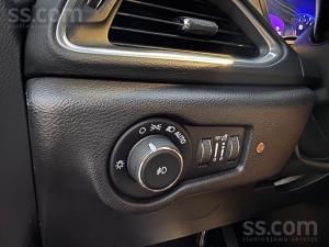 Melns Chrysler Pacifica 2018 Rīga, ar dzinēja tilpumu 3.60 L un nobraukumu 175 tūkst. km par 20000 €, foto 20 vietnē AUTOMOTO.COM.LV