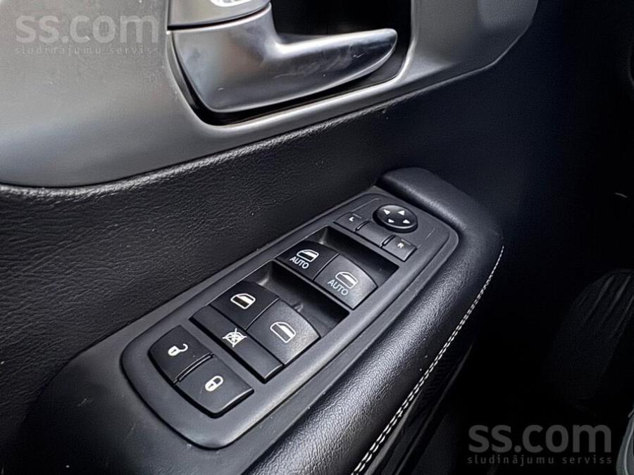 Melns Chrysler Pacifica 2018 Rīga, ar dzinēja tilpumu 3.60 L un nobraukumu 175 tūkst. km par 20000 €, foto 21 vietnē AUTOMOTO.COM.LV