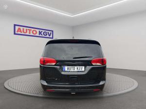 Melns Chrysler Pacifica 2019 Kauņa, ar dzinēja tilpumu 3.60 L un nobraukumu 110 tūkst. km par 17999 €, foto 5 vietnē AUTOMOTO.COM.LV