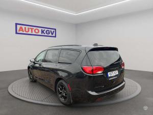 Melns Chrysler Pacifica 2019 Kauņa, ar dzinēja tilpumu 3.60 L un nobraukumu 110 tūkst. km par 17999 €, foto 4 vietnē AUTOMOTO.COM.LV