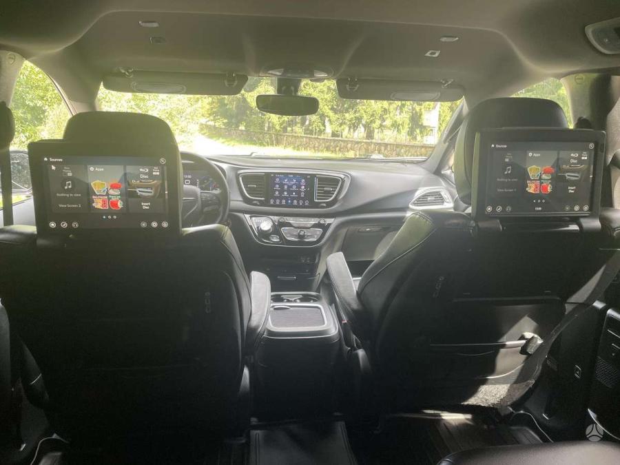 Melns Chrysler Pacifica 2019 Telšiai, ar dzinēja tilpumu 3.61 L un nobraukumu 201 tūkst. km par 16800 €, foto 38 vietnē AUTOMOTO.COM.LV