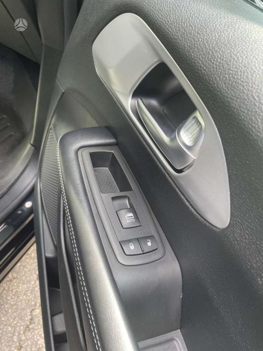 Melns Chrysler Pacifica 2019 Telšiai, ar dzinēja tilpumu 3.61 L un nobraukumu 201 tūkst. km par 16800 €, foto 46 vietnē AUTOMOTO.COM.LV
