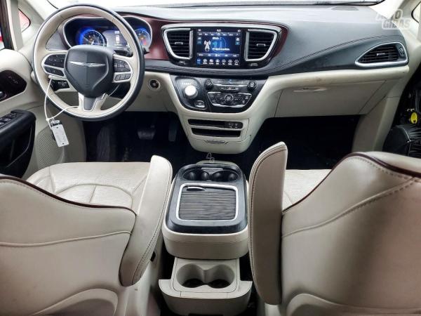 Chrysler Pacifica 2019 Telšiai vietnē Melns Chrysler Pacifica 2019 Telšiai, ar dzinēja tilpumu 3.60 L un nobraukumu 151 tūkst. km par 16800 €, foto 7 vietnē AUTOMOTO.COM.LV
