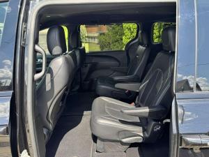 Melns Chrysler Pacifica 2020 Šauļi, ar dzinēja tilpumu 3.60 L un nobraukumu 230 tūkst. km par 15250 €, foto 20 vietnē AUTOMOTO.COM.LV