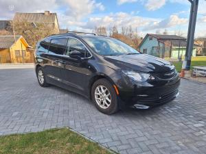 Melns Chrysler Pacifica 2020 Kauņa, ar dzinēja tilpumu 3.60 L un nobraukumu 203 tūkst. km par 11900 €, foto 6 vietnē AUTOMOTO.COM.LV