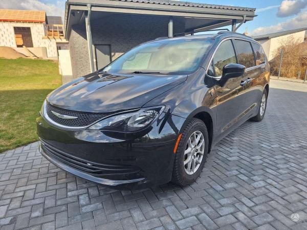 Melns Chrysler Pacifica 2020 Kauņa, ar dzinēja tilpumu 3.60 L un nobraukumu 203 tūkst. km par 11900 €, foto 6 vietnē AUTOMOTO.COM.LV