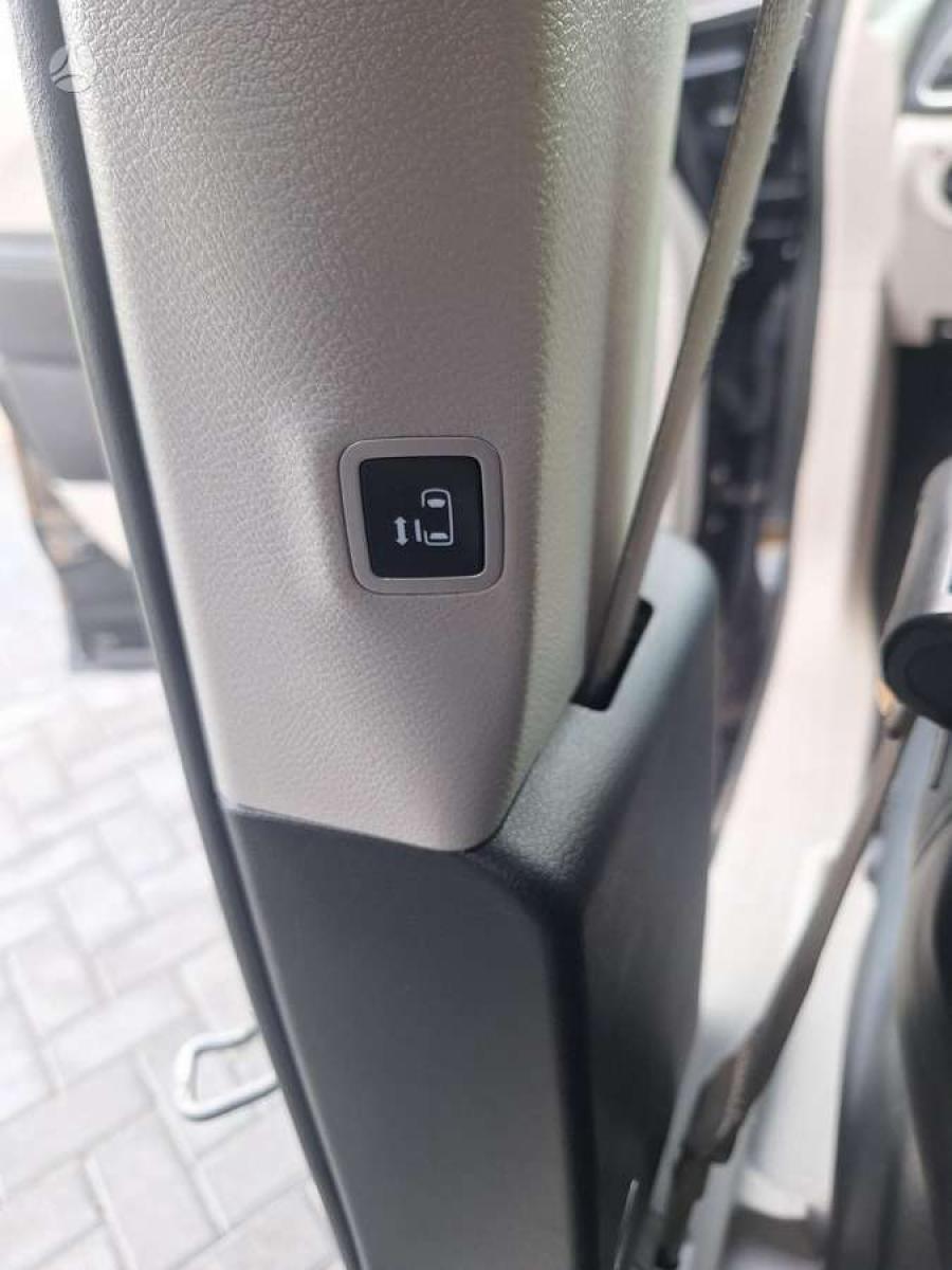 Melns Chrysler Pacifica 2020 Kauņa, ar dzinēja tilpumu 3.60 L un nobraukumu 203 tūkst. km par 11900 €, foto 18 vietnē AUTOMOTO.COM.LV