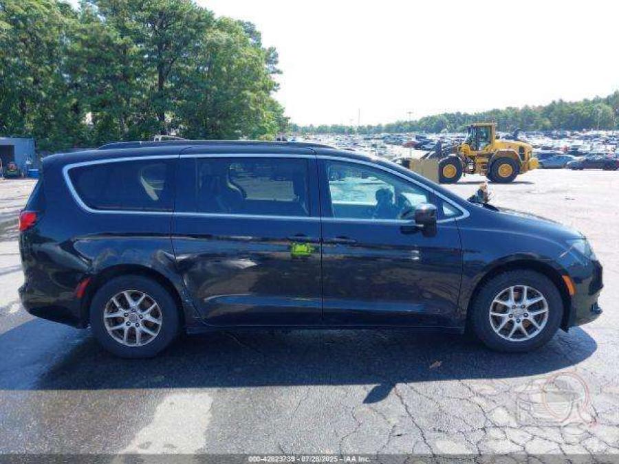 Melns Chrysler Pacifica 2020 Kauņa, ar dzinēja tilpumu 3.60 L un nobraukumu 203 tūkst. km par 11900 €, foto 25 vietnē AUTOMOTO.COM.LV