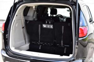 Black Chrysler Pacifica 2020 in Kretinga, with an engine capacity of 3.60 L and mileage of 189 thousand km for 14200 €, photo 12 on AUTOMOTO.COM.LV