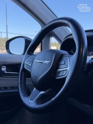 Melns Chrysler Pacifica 2021 Viļņa, ar dzinēja tilpumu 3.60 L un nobraukumu 136 tūkst. km par 27000 €, foto 17 vietnē AUTOMOTO.COM.LV