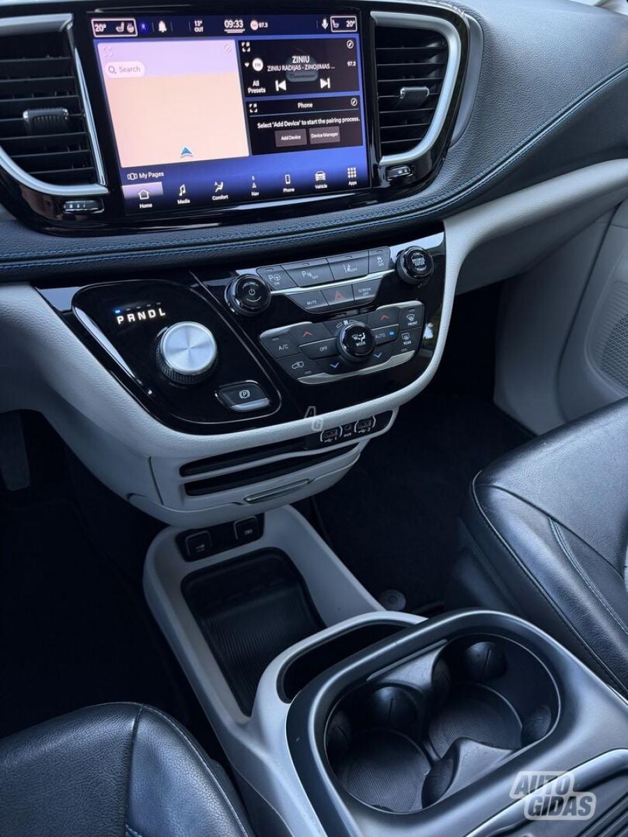Melns Chrysler Pacifica 2021 Viļņa, ar dzinēja tilpumu 3.60 L un nobraukumu 136 tūkst. km par 27000 €, foto 20 vietnē AUTOMOTO.COM.LV