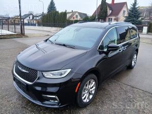 Melns Chrysler Pacifica 2021 Rīga, ar dzinēja tilpumu 3.60 L un nobraukumu 78 tūkst. km par 29900 €, foto 4 vietnē AUTOMOTO.COM.LV