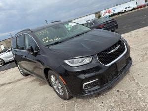 Melns Chrysler Pacifica 2021 Viļņa, ar dzinēja tilpumu 3.61 L un nobraukumu 246 tūkst. km par 12200 €, foto 3 vietnē AUTOMOTO.COM.LV