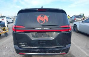 Melns Chrysler Pacifica 2021 Viļņa, ar dzinēja tilpumu 3.61 L un nobraukumu 246 tūkst. km par 12200 €, foto 10 vietnē AUTOMOTO.COM.LV