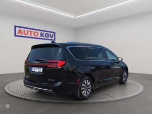 Черный Крайслер Пасифик 2021 в Вильнюс, объемом двигателя 3.60 л и пробегом 136 тыс. км за 28999 €, фото 6 на AUTOMOTO.COM.LV