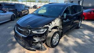 Melns Chrysler Pacifica 2021 Ukmergė, ar dzinēja tilpumu 3.61 L un nobraukumu 226 tūkst. km par 10990 €, foto 6 vietnē AUTOMOTO.COM.LV