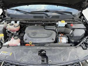 Black Chrysler Pacifica 2021 in Panevezys, with an engine capacity of 3.60 L and mileage of 225 thousand km for 16900 €, photo 22 on AUTOMOTO.COM.LV