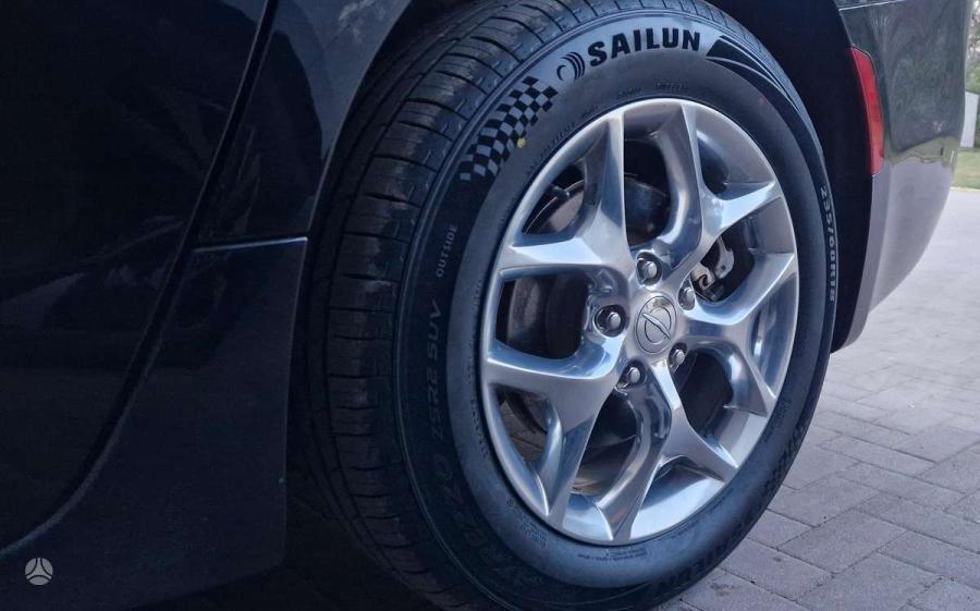Melns Chrysler Pacifica 2021 Šauļi, ar dzinēja tilpumu 3.60 L un nobraukumu 147 tūkst. km par 26999 €, foto 19 vietnē AUTOMOTO.COM.LV