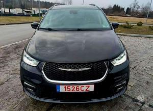 Melns Chrysler Pacifica 2021 Šauļi, ar dzinēja tilpumu 3.60 L un nobraukumu 147 tūkst. km par 26999 €, foto 42 vietnē AUTOMOTO.COM.LV