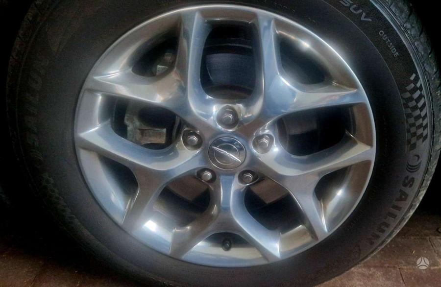Melns Chrysler Pacifica 2021 Šauļi, ar dzinēja tilpumu 3.60 L un nobraukumu 147 tūkst. km par 26999 €, foto 48 vietnē AUTOMOTO.COM.LV