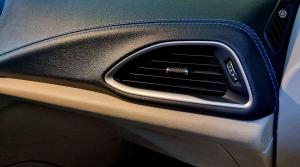 Melns Chrysler Pacifica 2021 Šauļi, ar dzinēja tilpumu 3.60 L un nobraukumu 147 tūkst. km par 26999 €, foto 50 vietnē AUTOMOTO.COM.LV