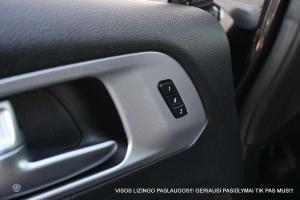 Black Chrysler Pacifica 2021 in Kretinga, with an engine capacity of 3.61 L and mileage of 129 thousand km for 22699 €, photo 22 on AUTOMOTO.COM.LV