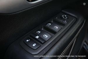 Black Chrysler Pacifica 2021 in Kretinga, with an engine capacity of 3.61 L and mileage of 129 thousand km for 22699 €, photo 23 on AUTOMOTO.COM.LV