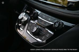 Black Chrysler Pacifica 2021 in Kretinga, with an engine capacity of 3.61 L and mileage of 129 thousand km for 22699 €, photo 28 on AUTOMOTO.COM.LV