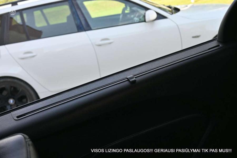 Black Chrysler Pacifica 2021 in Kretinga, with an engine capacity of 3.61 L and mileage of 129 thousand km for 22699 €, photo 37 on AUTOMOTO.COM.LV