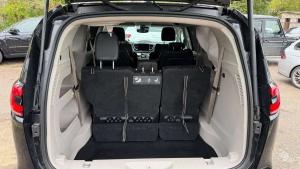 Melns Chrysler Pacifica 2021 Ukmergė, ar dzinēja tilpumu 3.61 L un nobraukumu 89 tūkst. km par 8199 €, foto 17 vietnē AUTOMOTO.COM.LV