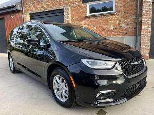 Melns Chrysler Pacifica 2022 Kauņa, ar dzinēja tilpumu 3.60 L un nobraukumu 105 tūkst. km par 10300 €, foto  vietnē AUTOMOTO.COM.LV