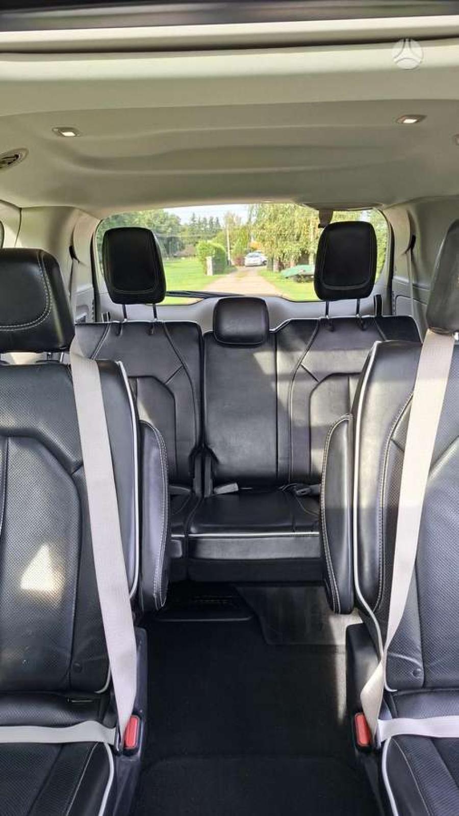 Melns Chrysler Pacifica 2022 Kauņa, ar dzinēja tilpumu 3.60 L un nobraukumu 228 tūkst. km par 21500 €, foto 25 vietnē AUTOMOTO.COM.LV