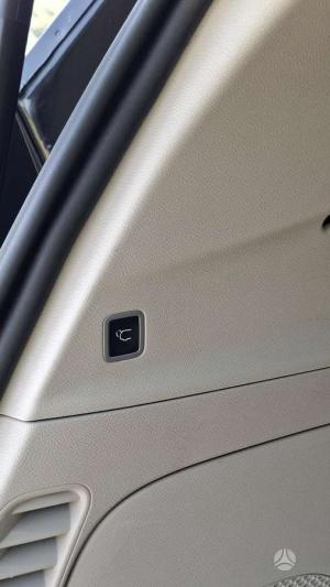 Melns Chrysler Pacifica 2022 Kauņa, ar dzinēja tilpumu 3.60 L un nobraukumu 228 tūkst. km par 21500 €, foto 41 vietnē AUTOMOTO.COM.LV