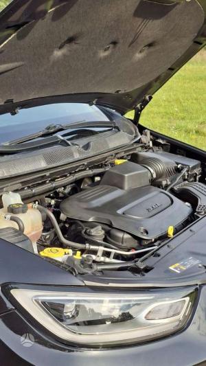 Melns Chrysler Pacifica 2022 Kauņa, ar dzinēja tilpumu 3.60 L un nobraukumu 228 tūkst. km par 21500 €, foto 47 vietnē AUTOMOTO.COM.LV