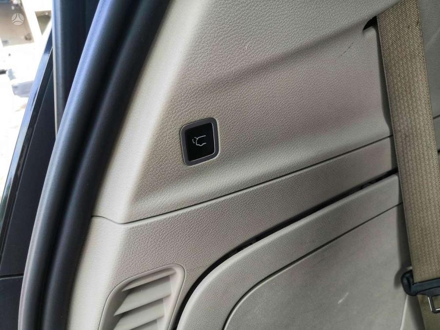 Melns Chrysler Pacifica 2023 Viļņa, ar dzinēja tilpumu 3.60 L un nobraukumu 128 tūkst. km par 26500 €, foto 21 vietnē AUTOMOTO.COM.LV