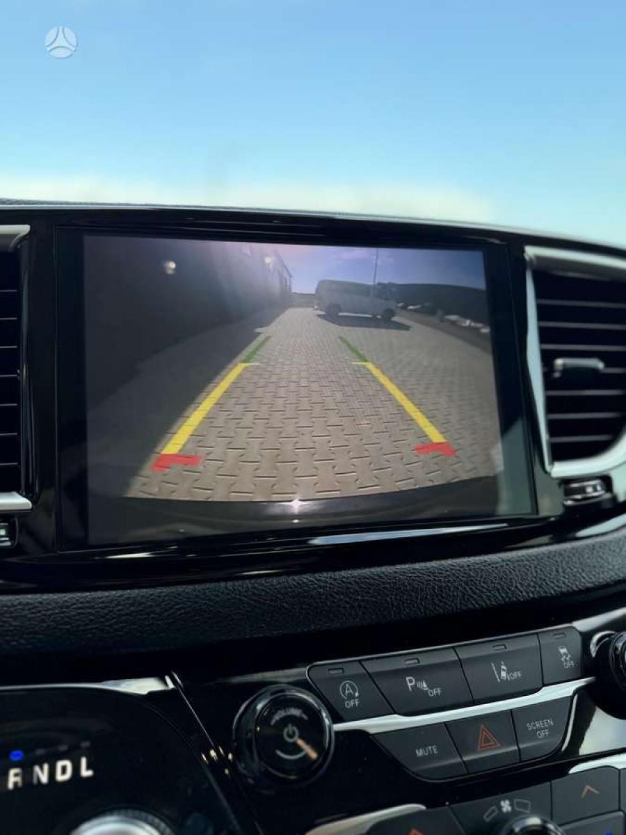 Melns Chrysler Pacifica 2022 Klaipėda, ar dzinēja tilpumu 3.60 L un nobraukumu 171 tūkst. km par 20200 €, foto 35 vietnē AUTOMOTO.COM.LV